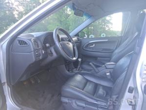 Volvo V40 2004 in Tukums, with an engine capacity of 1.90 L and mileage of 296 thousand km for 1000 €, photo 8 on AUTOMOTO.COM.LV