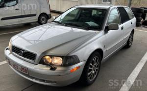 Volvo V40 2004 Rīga, ar dzinēja tilpumu 1.80 L un nobraukumu 237 tūkst. km par 1499 €, foto  vietnē AUTOMOTO.COM.LV