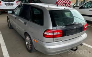 Volvo V40 2004 Rīga, ar dzinēja tilpumu 1.80 L un nobraukumu 237 tūkst. km par 1499 €, foto 4 vietnē AUTOMOTO.COM.LV