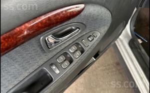 Volvo V40 2004 Rīga, ar dzinēja tilpumu 1.80 L un nobraukumu 237 tūkst. km par 1499 €, foto 12 vietnē AUTOMOTO.COM.LV
