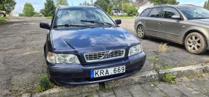 Volvo V40 2004 in Ignalina, with an engine capacity of 1.80 L and mileage of 244 thousand km for 370 €, photo  on AUTOMOTO.COM.LV