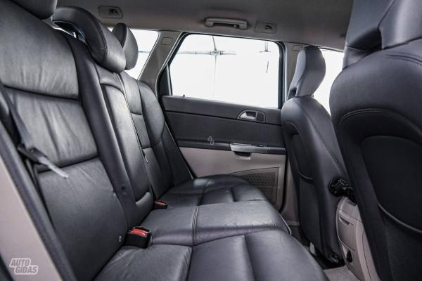Volvo V40 2008 Kauņa, ar dzinēja tilpumu 1.60 L un nobraukumu 358 tūkst. km par 3390 €, foto 10 vietnē AUTOMOTO.COM.LV