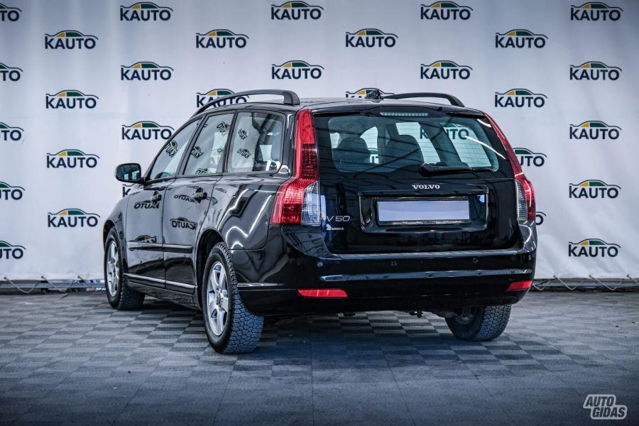 Volvo V40 2008 Kauņa, ar dzinēja tilpumu 1.60 L un nobraukumu 358 tūkst. km par 3390 €, foto 5 vietnē AUTOMOTO.COM.LV
