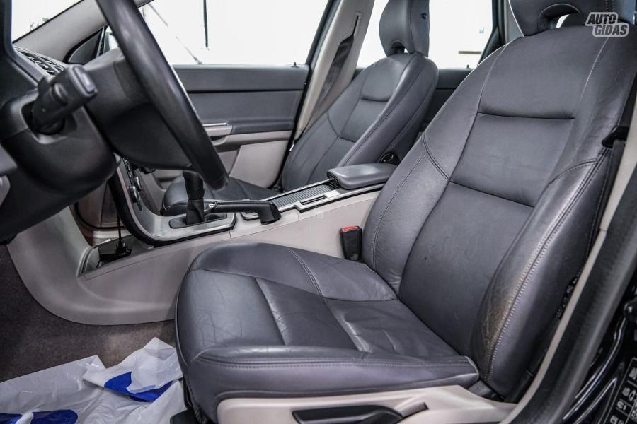 Volvo V40 2008 Kauņa, ar dzinēja tilpumu 1.60 L un nobraukumu 358 tūkst. km par 3390 €, foto 7 vietnē AUTOMOTO.COM.LV