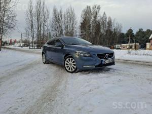 Volvo V40 2013 Rīga, ar dzinēja tilpumu 1.60 L un nobraukumu 354 tūkst. km par 4900 €, foto 2 vietnē AUTOMOTO.COM.LV