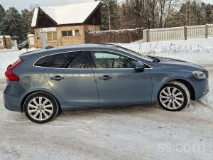 Volvo V40 2013 Rīga, ar dzinēja tilpumu 1.60 L un nobraukumu 354 tūkst. km par 4900 €, foto 8 vietnē AUTOMOTO.COM.LV