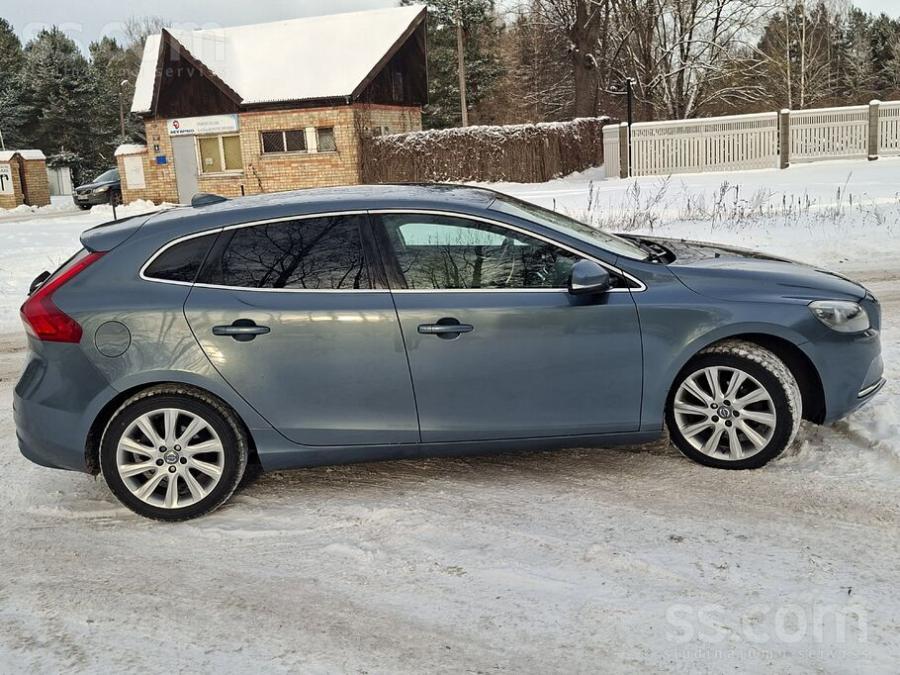Volvo V40 2013 Rīga, ar dzinēja tilpumu 1.60 L un nobraukumu 354 tūkst. km par 4900 €, foto 8 vietnē AUTOMOTO.COM.LV