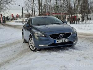 Volvo V40 2013 Rīga, ar dzinēja tilpumu 1.60 L un nobraukumu 354 tūkst. km par 4900 €, foto 28 vietnē AUTOMOTO.COM.LV