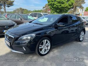 Volvo V40 2013 in Tallinn, with an engine capacity of 2.00 L and mileage of 356 thousand km for 6999 €, photo 4 on AUTOMOTO.COM.LV