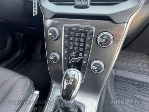 Volvo V40 2013 in Tallinn, with an engine capacity of 2.00 L and mileage of 356 thousand km for 6999 €, photo 13 on AUTOMOTO.COM.LV