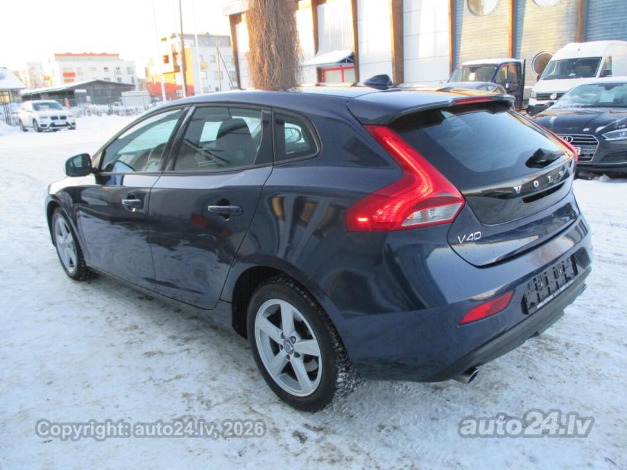Volvo V40 2014 Tartu, ar dzinēja tilpumu 2.00 L un nobraukumu 303 tūkst. km par 6500 €, foto 3 vietnē AUTOMOTO.COM.LV