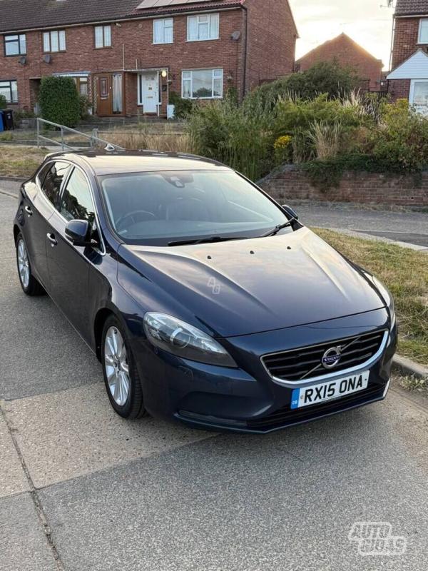 Volvo V40 2015 in Jonava, with an engine capacity of 2.00 L and mileage of 288 thousand km for 3300 €, photo 2 on AUTOMOTO.COM.LV
