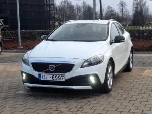 Balts Volvo V40 2005 Cēsis, ar dzinēja tilpumu 2.00 L un nobraukumu 258 tūkst. km par 8500 €, foto 21 vietnē AUTOMOTO.COM.LV