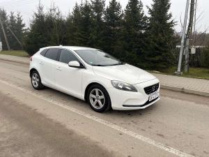 Balts Volvo V40 2013 Kauņa, ar dzinēja tilpumu 1.56 L un nobraukumu 238 tūkst. km par 5350 €, foto 5 vietnē AUTOMOTO.COM.LV