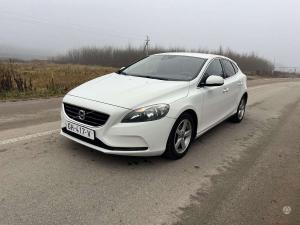 Balts Volvo V40 2013 Kauņa, ar dzinēja tilpumu 1.56 L un nobraukumu 238 tūkst. km par 5350 €, foto 7 vietnē AUTOMOTO.COM.LV