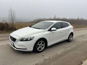 Balts Volvo V40 2013 Kauņa, ar dzinēja tilpumu 1.56 L un nobraukumu 238 tūkst. km par 5350 €, foto 8 vietnē AUTOMOTO.COM.LV