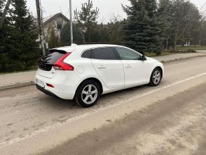 Balts Volvo V40 2013 Kauņa, ar dzinēja tilpumu 1.56 L un nobraukumu 238 tūkst. km par 5350 €, foto 14 vietnē AUTOMOTO.COM.LV