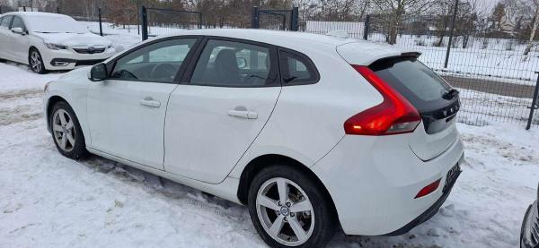 Balts Volvo V40 2013 Kauņa, ar dzinēja tilpumu 1.56 L un nobraukumu 177 tūkst. km par 5350 €, foto 7 vietnē AUTOMOTO.COM.LV
