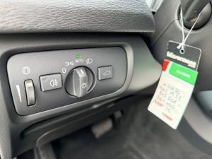 Balts Volvo V40 2013 Rīga, ar dzinēja tilpumu 2.00 L un nobraukumu 248 tūkst. km par 8995 €, foto 13 vietnē AUTOMOTO.COM.LV