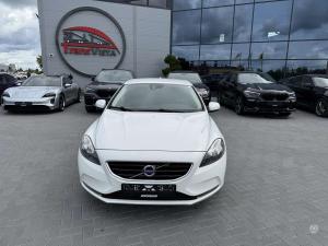White Volvo V40 2013 in Telschi, with an engine capacity of 1.56 L and mileage of 256 thousand km for 5500 €, photo 12 on AUTOMOTO.COM.LV