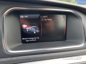 Balts Volvo V40 2013 Paide, ar dzinēja tilpumu 1.60 L un nobraukumu 261 tūkst. km par 6390 €, foto 20 vietnē AUTOMOTO.COM.LV
