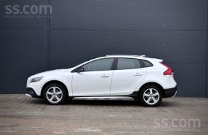 Balts Volvo V40 2014 Rīga, ar dzinēja tilpumu 1.60 L un nobraukumu 260 tūkst. km par 10495 €, foto 2 vietnē AUTOMOTO.COM.LV