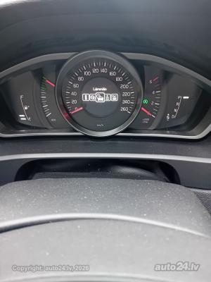 Белый Вольво В40 2014 в Таллин, объемом двигателя 1.60 л и пробегом 326 тыс. км за 6250 €, фото 11 на AUTOMOTO.COM.LV