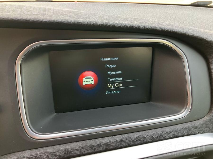 Balts Volvo V40 2014 Bauska, ar dzinēja tilpumu 2.00 L un nobraukumu 380 tūkst. km par 5400 €, foto 22 vietnē AUTOMOTO.COM.LV