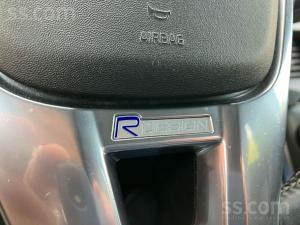 Balts Volvo V40 2014 Bauska, ar dzinēja tilpumu 2.00 L un nobraukumu 380 tūkst. km par 5400 €, foto 24 vietnē AUTOMOTO.COM.LV