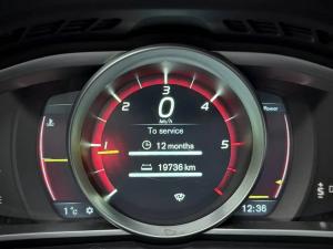 Balts Volvo V40 2014 Rīga, ar dzinēja tilpumu 1.60 L un nobraukumu 260 tūkst. km par 9895 €, foto 12 vietnē AUTOMOTO.COM.LV
