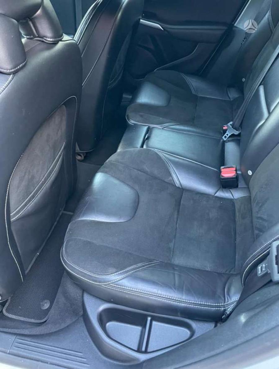 White Volvo V40 2014 in Silale, with an engine capacity of 1.97 L and mileage of 340 thousand km for 5800 €, photo 13 on AUTOMOTO.COM.LV