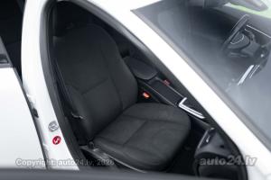 Balts Volvo V40 2014 Tallina, ar dzinēja tilpumu 1.60 L un nobraukumu 239 tūkst. km par 5500 €, foto 19 vietnē AUTOMOTO.COM.LV