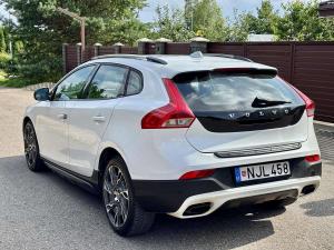 Balts Volvo V40 2014 Viļņa, ar dzinēja tilpumu 1.56 L un nobraukumu 354 tūkst. km par 5200 €, foto 3 vietnē AUTOMOTO.COM.LV