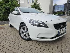 Balts Volvo V40 2014 Kauņa, ar dzinēja tilpumu 1.56 L un nobraukumu 260 tūkst. km par 4950 €, foto 3 vietnē AUTOMOTO.COM.LV