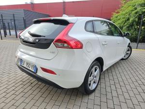 Balts Volvo V40 2014 Kauņa, ar dzinēja tilpumu 1.56 L un nobraukumu 260 tūkst. km par 4950 €, foto 16 vietnē AUTOMOTO.COM.LV