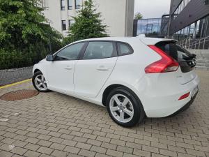 Balts Volvo V40 2014 Kauņa, ar dzinēja tilpumu 1.56 L un nobraukumu 260 tūkst. km par 4950 €, foto 17 vietnē AUTOMOTO.COM.LV