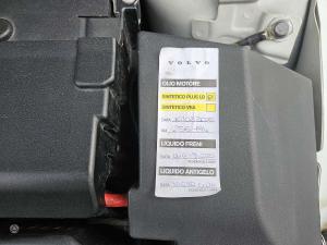 Balts Volvo V40 2014 Kauņa, ar dzinēja tilpumu 1.56 L un nobraukumu 260 tūkst. km par 4950 €, foto 37 vietnē AUTOMOTO.COM.LV