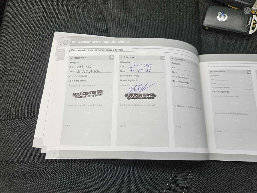 Balts Volvo V40 2014 Kauņa, ar dzinēja tilpumu 1.56 L un nobraukumu 260 tūkst. km par 4950 €, foto 42 vietnē AUTOMOTO.COM.LV