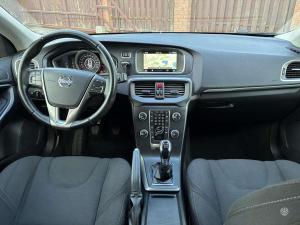 White Volvo V40 2014 in Siauliai, with an engine capacity of 1.56 L and mileage of 200 thousand km for 5700 €, photo 20 on AUTOMOTO.COM.LV