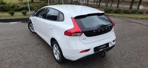 Balts Volvo V40 2015 Kazlų Rūda, ar dzinēja tilpumu 1.97 L un nobraukumu 287 tūkst. km par 5200 €, foto 5 vietnē AUTOMOTO.COM.LV