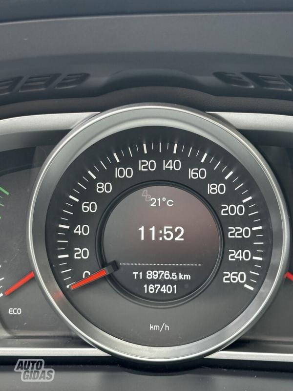 Белый Вольво В40 2015 в Ионишкис, объемом двигателя 1.60 л и пробегом 167 тыс. км за 6000 €, фото 10 на AUTOMOTO.COM.LV