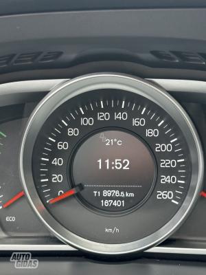 Белый Вольво В40 2015 в Ионишкис, объемом двигателя 1.60 л и пробегом 167 тыс. км за 6000 €, фото 11 на AUTOMOTO.COM.LV