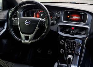 Balts Volvo V40 2015 Kauņa, ar dzinēja tilpumu 2.00 L un nobraukumu 300 tūkst. km par 6950 €, foto 5 vietnē AUTOMOTO.COM.LV