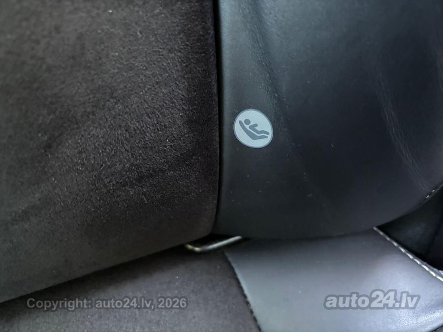 Белый Вольво В40 2015 в Пайде, объемом двигателя 2.00 л и пробегом 180 тыс. км за 7590 €, фото 20 на AUTOMOTO.COM.LV