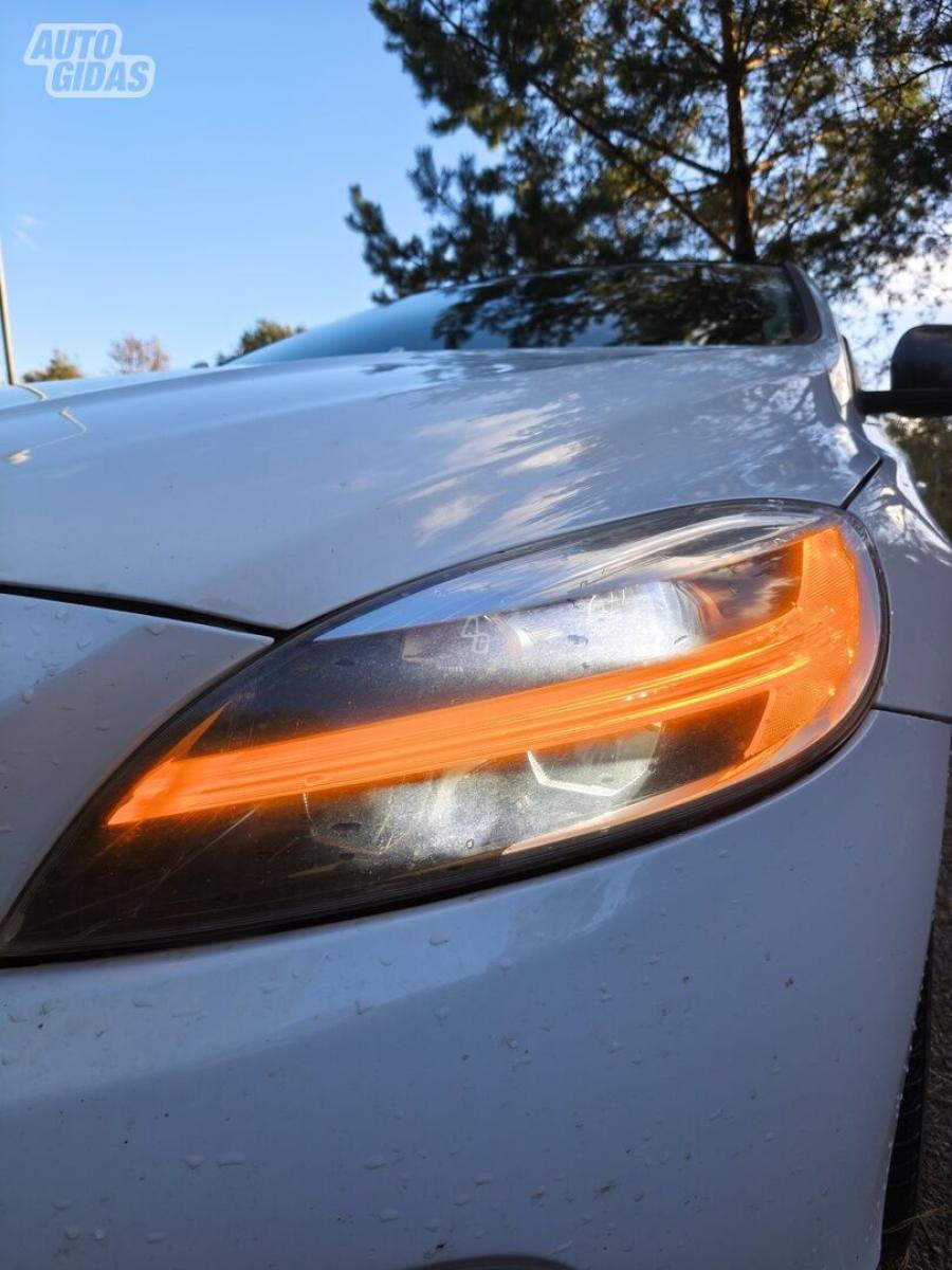 Balts Volvo V40 2015 Palanga, ar dzinēja tilpumu 2.00 L un nobraukumu 233 tūkst. km par 8950 €, foto 22 vietnē AUTOMOTO.COM.LV
