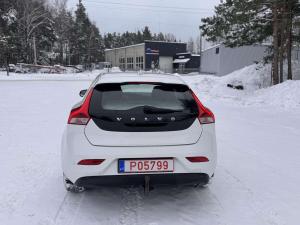 Balts Volvo V40 2016 Jonava, ar dzinēja tilpumu 1.97 L un nobraukumu 277 tūkst. km par 6950 €, foto 6 vietnē AUTOMOTO.COM.LV