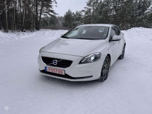 Balts Volvo V40 2016 Jonava, ar dzinēja tilpumu 1.97 L un nobraukumu 277 tūkst. km par 6950 €, foto 12 vietnē AUTOMOTO.COM.LV