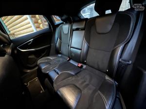Balts Volvo V40 2016 Mažeikiai, ar dzinēja tilpumu 2.00 L un nobraukumu 278 tūkst. km par 5999 €, foto 6 vietnē AUTOMOTO.COM.LV