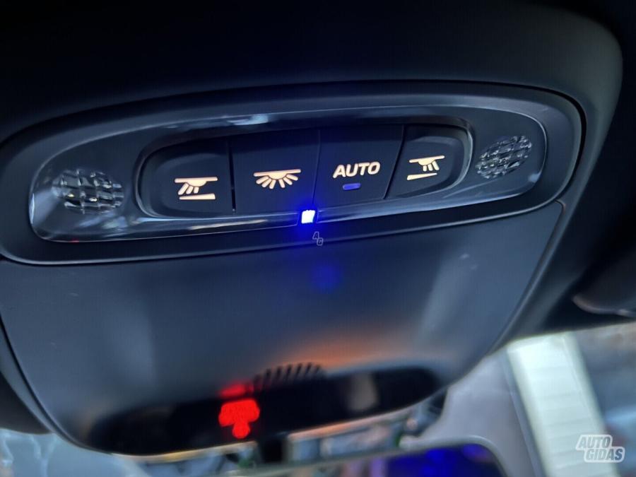Balts Volvo V40 2016 Mažeikiai, ar dzinēja tilpumu 2.00 L un nobraukumu 278 tūkst. km par 5999 €, foto 17 vietnē AUTOMOTO.COM.LV