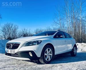Balts Volvo V40 2016 Rīga, ar dzinēja tilpumu 2.00 L un nobraukumu 230 tūkst. km par 7750 €, foto 3 vietnē AUTOMOTO.COM.LV